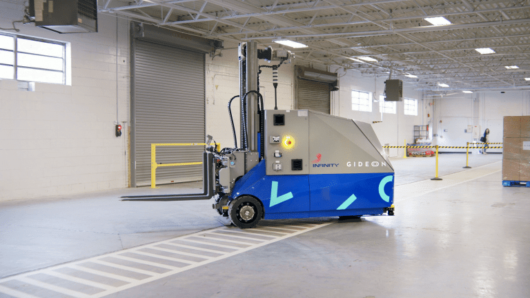 Gideon launches Trey, the autonomous forklift for trailer loading ...
