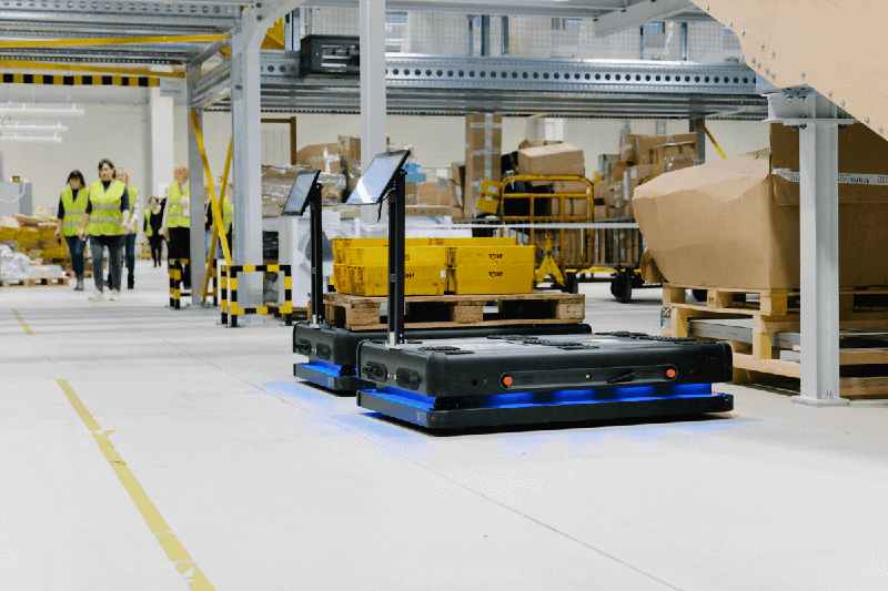 How to pick the best warehouse robot: Six questions to ask your ...
