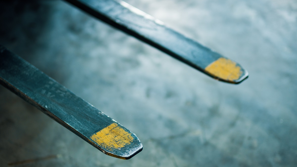 What is autonomous material handling and how to leverage it today - Gideon